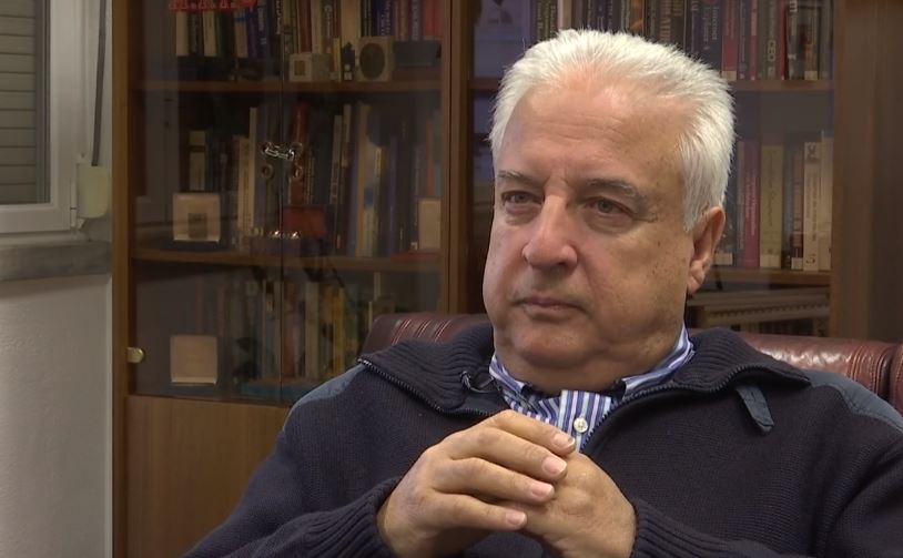 Tribolet aponta dados e modelos falsos como origens - Combate às Fake ...