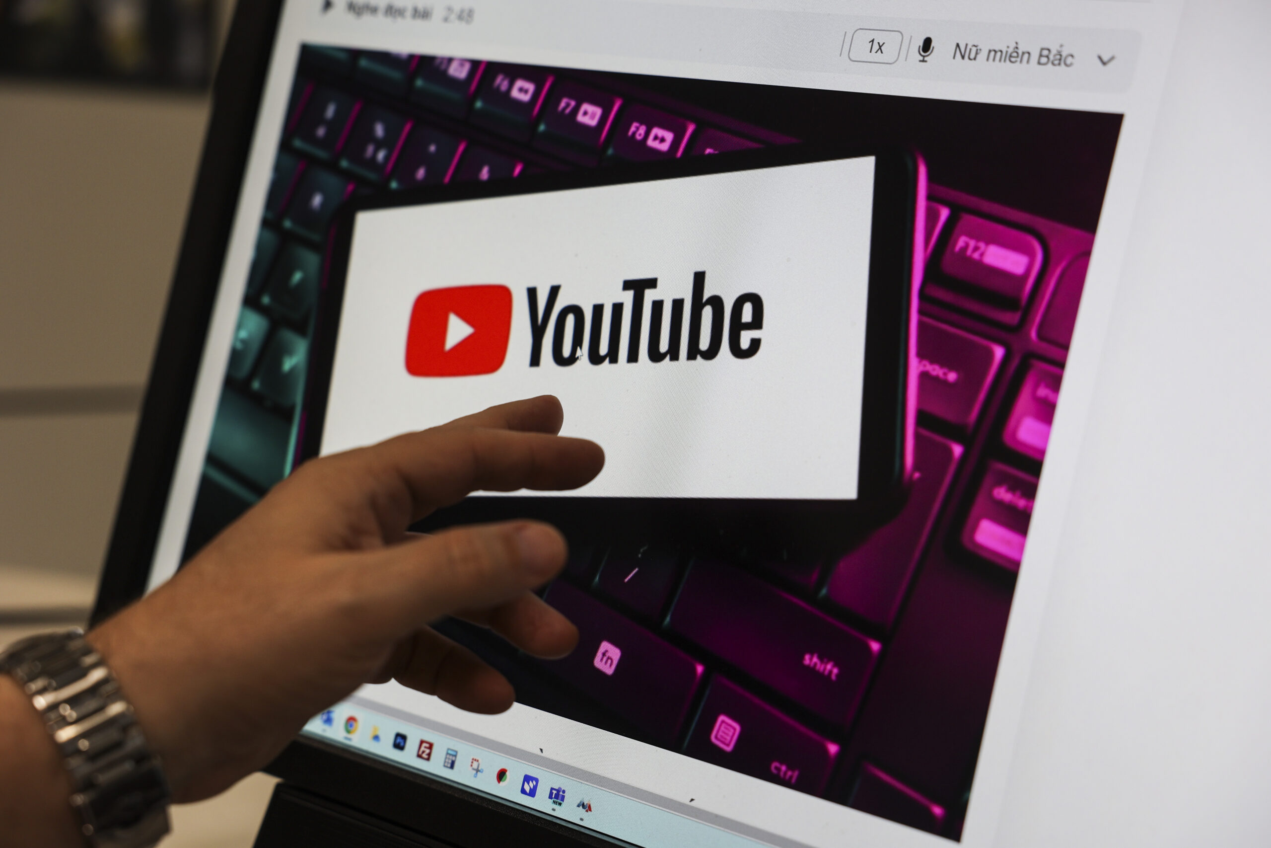 Youtube retirou mais de 35.000 vídeos carregados a partir da UE por ...